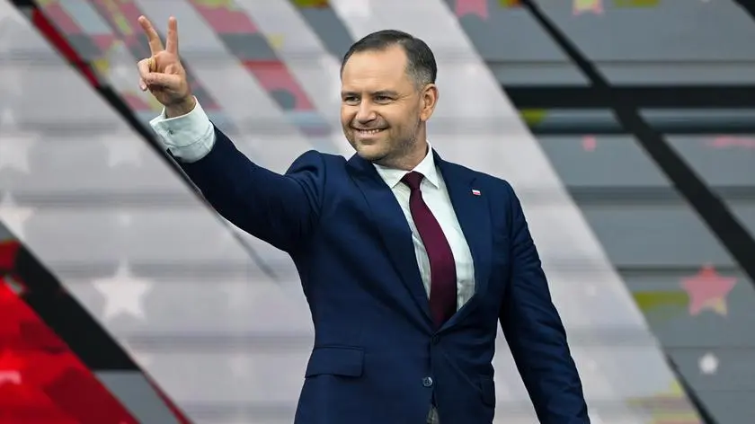 "Zadał poważny cios", spróbuje "obalić rząd"? Zagraniczne media o ...