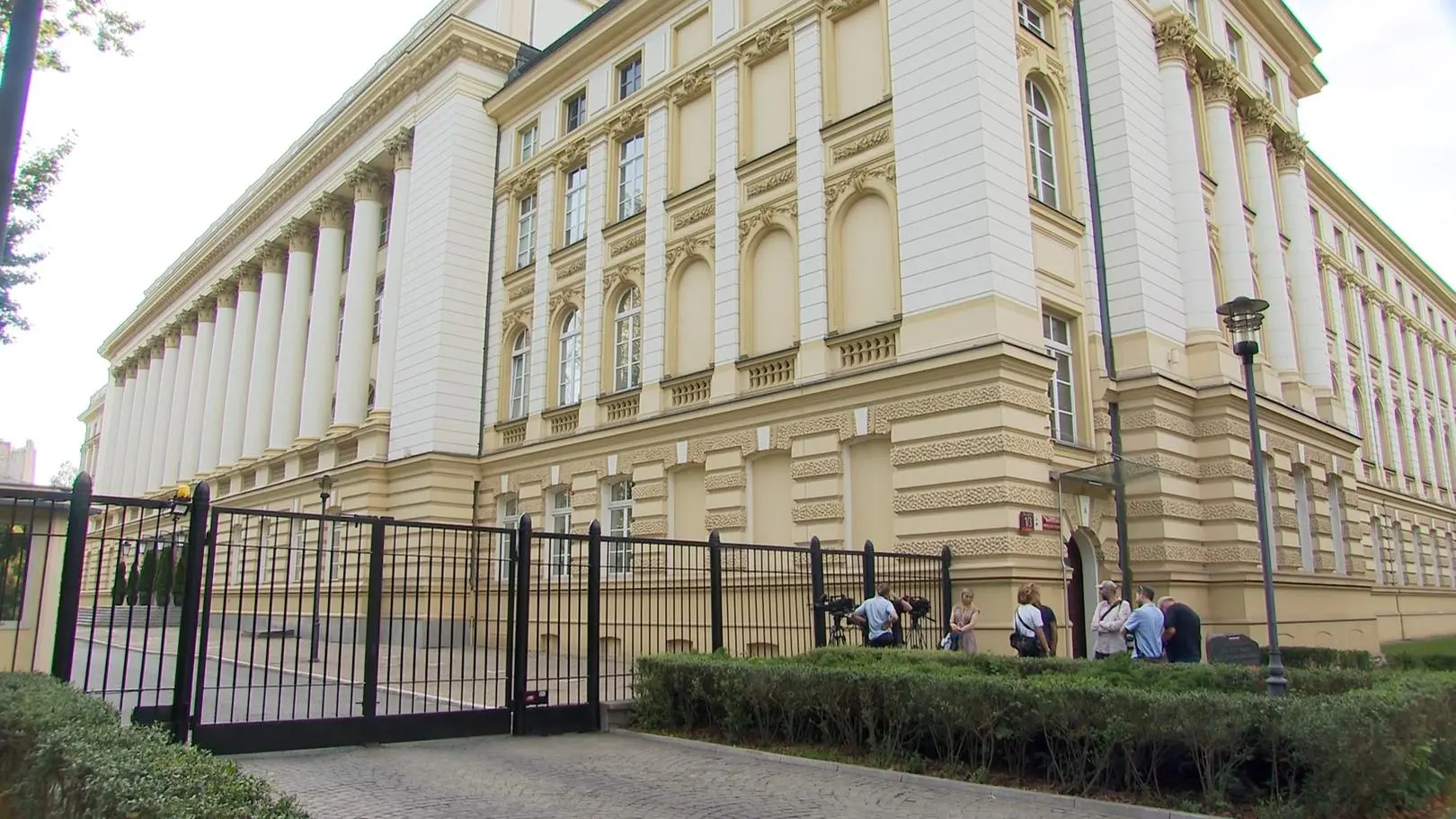 Lista zmian w rządzie po rekonstrukcji - TVN24