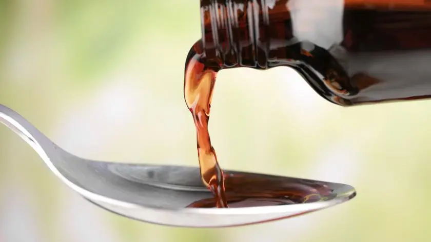 Popularny syrop wycofany z obrotu - TVN24