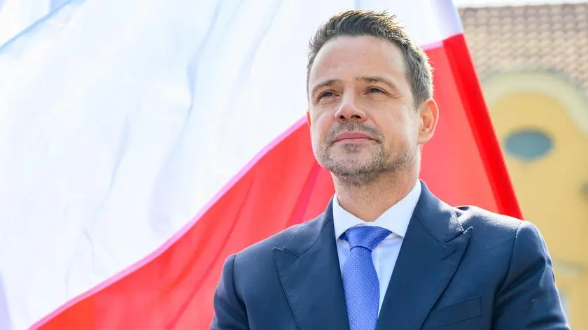 Wybory prezydenckie 2025. Rafał Trzaskowski wygrywa z każdym. Najnowszy sondaż - TVN24