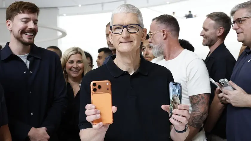 Apple szykuje się do zmiany prezesa. Tim Cook może ustąpić w 2026 roku ...