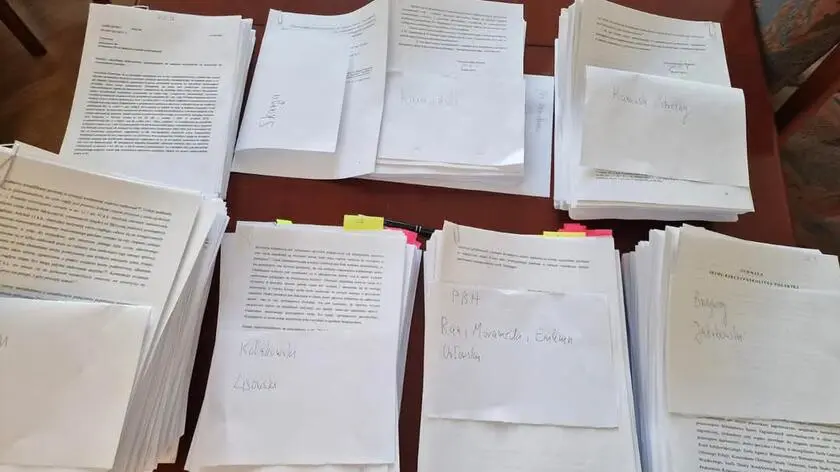 Afera wizowa. Komisja śledcza skierowała 11 zawiadomień do prokuratury, w tym na Morawieckiego ...