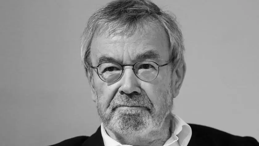 Martin Pollack nie żyje. Wybitny pisarz zmarł w wieku 80 lat - TVN24
