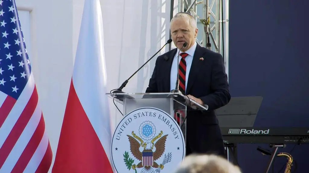 Warszawa. Uroczystości z okazji 250-lecia USA. Tom Rose o relacjach ...