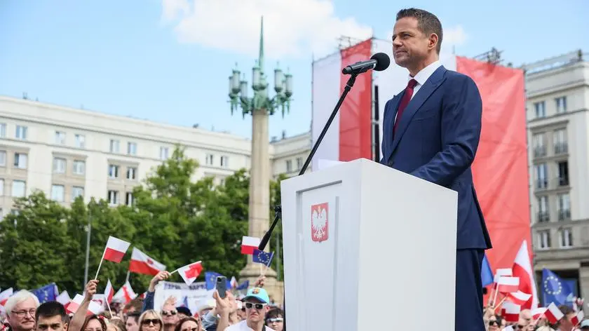 Wybory prezydenckie 2025. Rafał Trzaskowski - kim jest kandydat Koalicji Obywatelskiej - TVN24