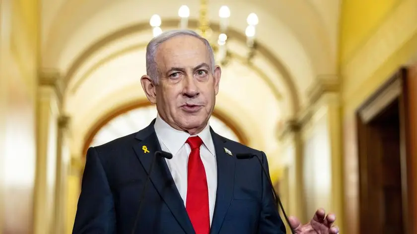 Izrael. Benjamin Netanjahu wybiera się do Viktora Orbana - TVN24