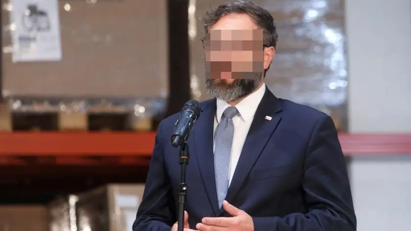 Były szef RARS Michał K. zwolniony z aresztu - TVN24 Były szef RARS Michał K. zwolniony z aresztu - TVN24