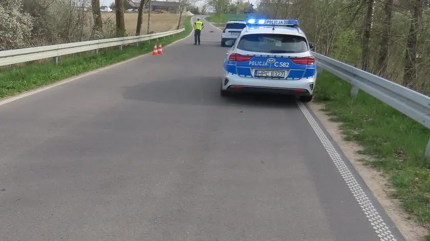 Przydwórz. Wypadek na hulajnodze. Nie żyje 17-latka, 15-latek jest w szpitalu. Śledztwo - TVN24