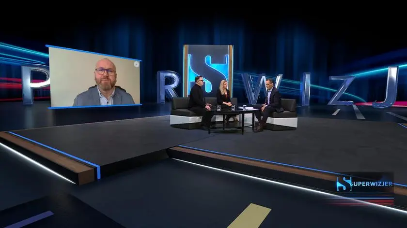 Arcybiskup i kontrakt na wojskowe śmigłowce. Dziennikarz "Superwizjera ...