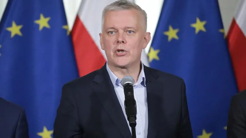 Kontrole na granicach z Niemcami i Litwą. Minister Tomasz Siemoniak komentuje - TVN24
