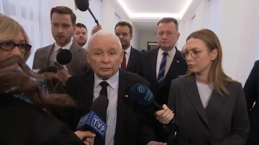 Szef BBN Jacek Siewiera o Antonim Macierewiczu. Prezes PiS Jarosław Kaczyński komentuje - TVN24