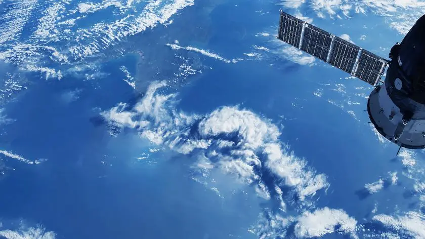 Rosja testuje w kosmosie prototypową broń Cosmos 2553 - TVN24