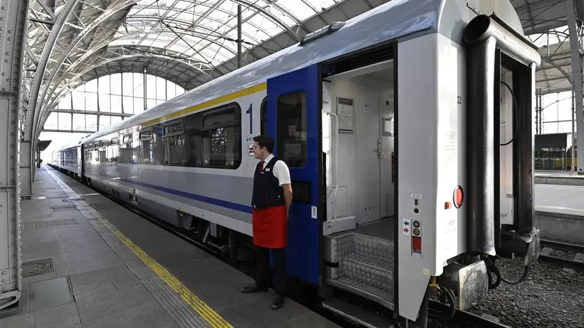 Czechia and Poland launch a new train line from Prague to Gdynia | TVN24