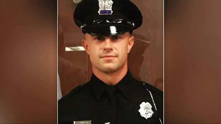 USA. Nie żyje policjant Robert Shisler postrzelony w czasie pościgu w ...