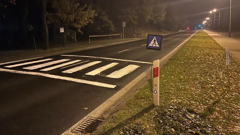 Głowno. Rok temu sami namalowali przejście dla pieszych. Przez 12 miesięcy "nic się nie zmieniło ...