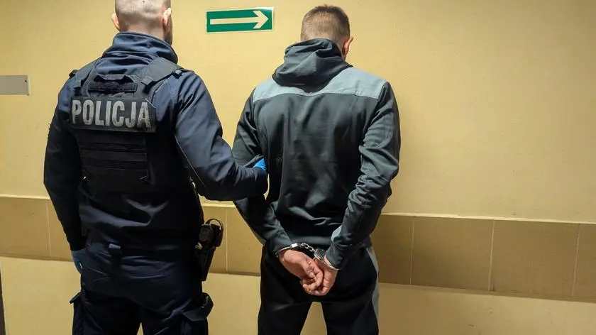 Warszawa. Zaatakowali mężczyznę na Dworcu Zachodnim | TVN Warszawa