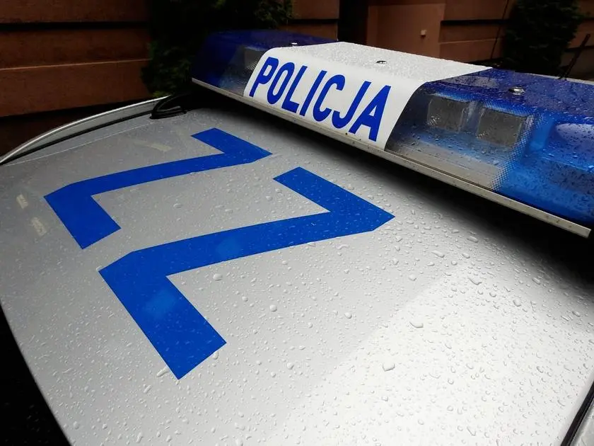 Trablice, Kowala, Radom. Dziadek śmiertelnie potrącił wnuczka przed kościołem. Śledztwo ...