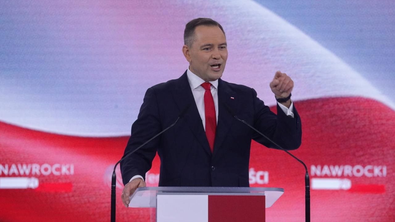 Wybory prezydenckie 2025. Karol Nawrocki na konferencji programowej. Nieprawdy i manipulacje ...