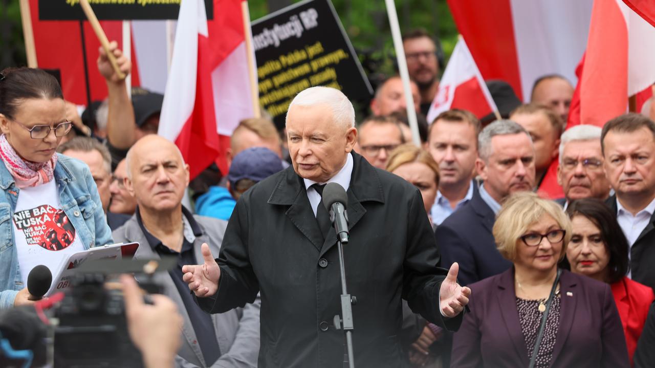 Jarosław Kaczyński o referendum i kandydacie na prezydenta - TVN24