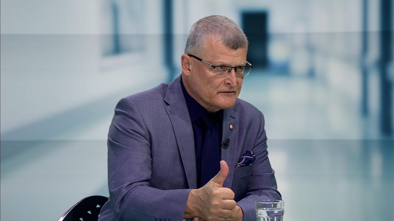 Doktor Paweł Grzesiowski, Główny Inspektor Sanitarny, o nowej fali ...