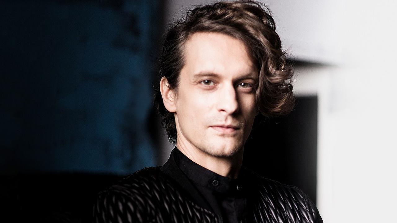 Atanas Valkov zagra dla tych, którzy walczą na pierwszej linii frontu z ...