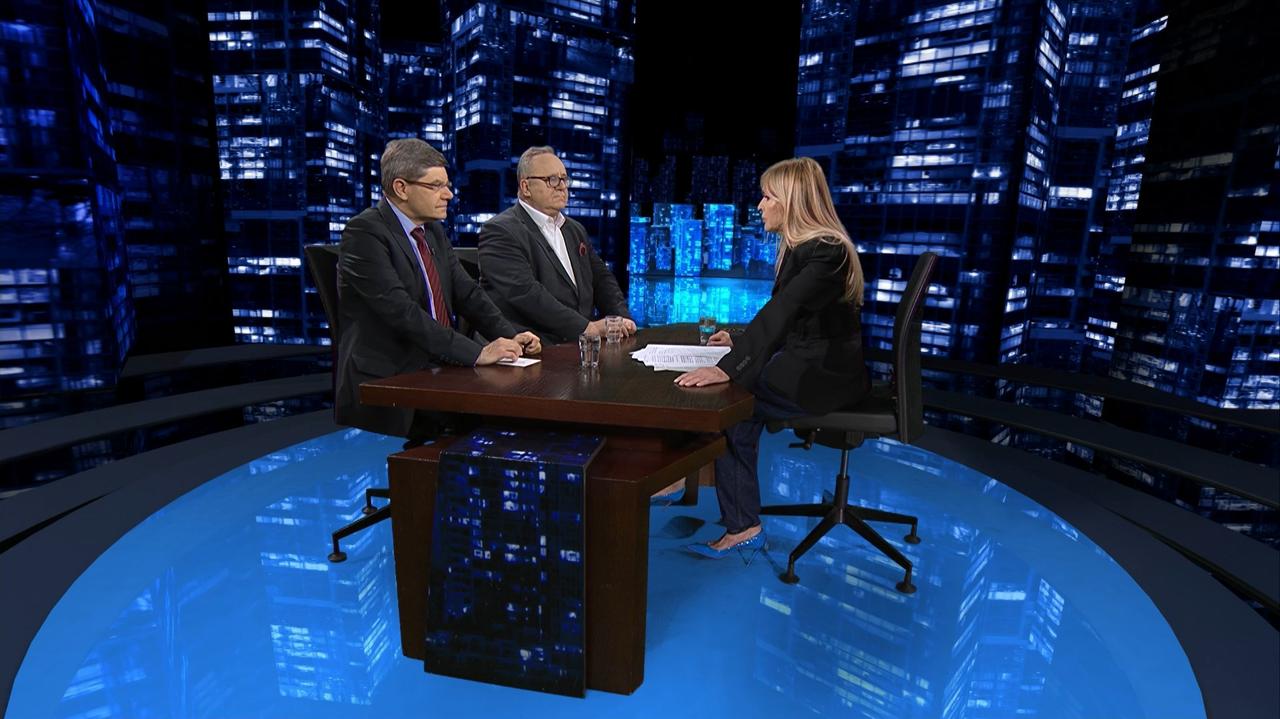 Rakieta pod Bydgoszczą. Generał Bogusław Pacek i były dyplomata Jerzy ...