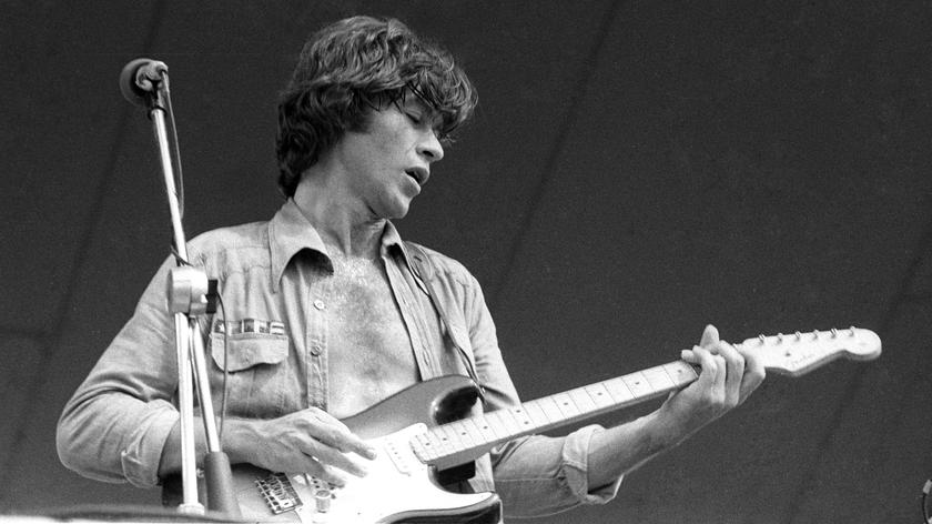 Robbie Robertson nie żyje. Muzyk miał 80 lat - TVN24 Robbie Robertson nie żyje. Muzyk miał 80 lat - TVN24