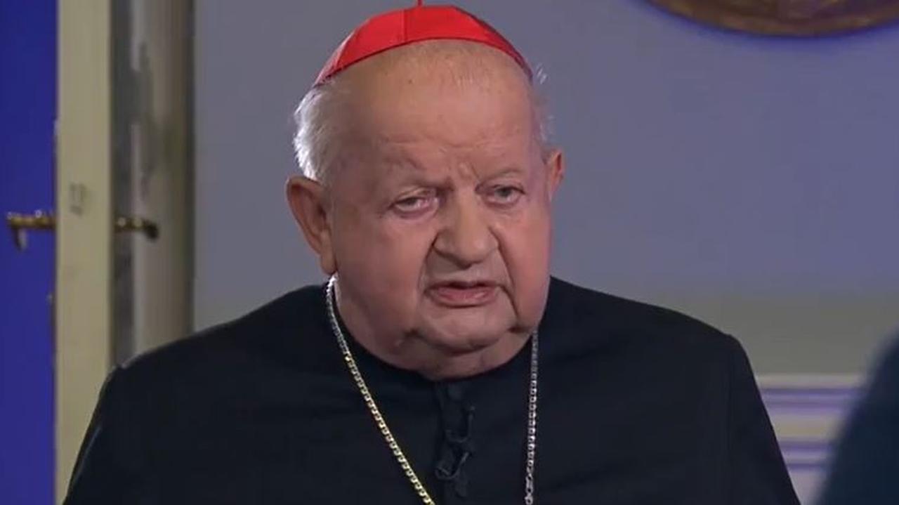 Kardynał pytany o sprawę wykorzystywania seksualnego - TVN24