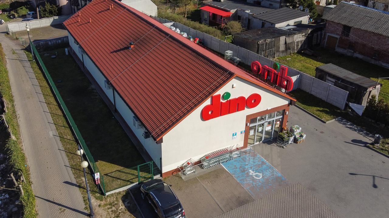 Dino Polska - eZebra. Dino chce kupić większość udziałów w drogerii ...