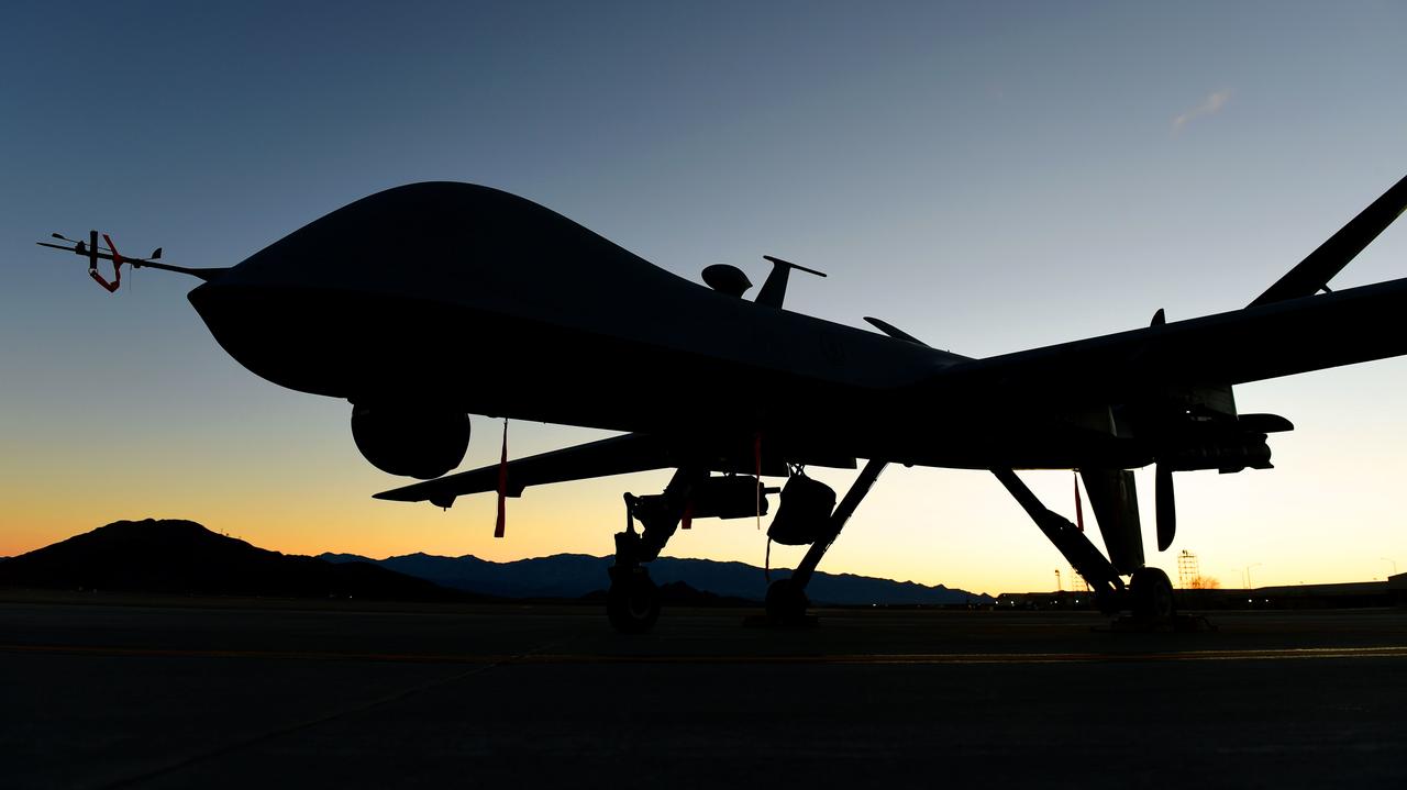 Rosyjski myśliwiec uderzył w amerykańskiego drona Reapera nad Morzem ...