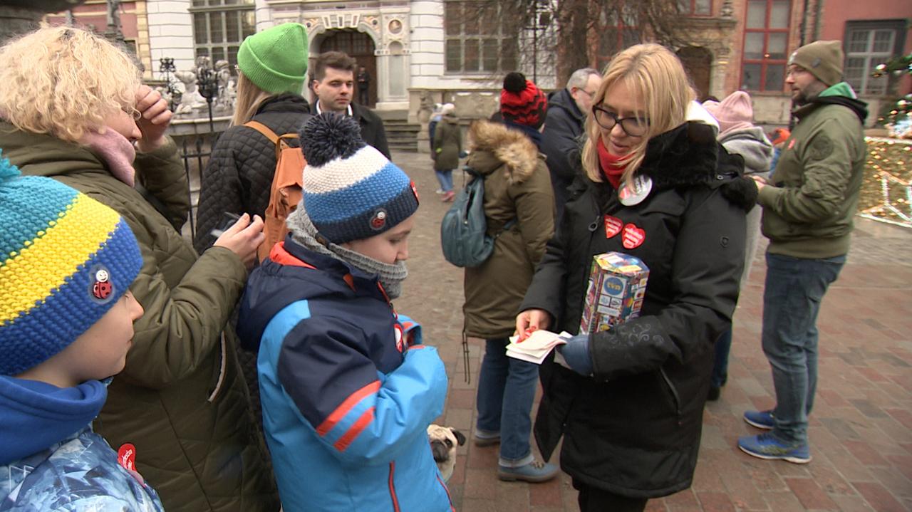 WOŚP 2023 w Gdańsku. Magdalena Adamowicz, Aleksandra Dulkiewicz ...