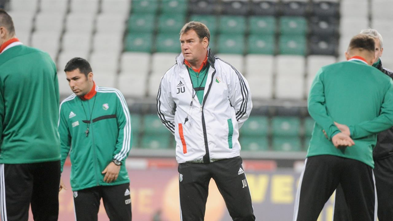 Urban w Warszawie. Dopiero teraz rozwiąże kontrakt - TVN24