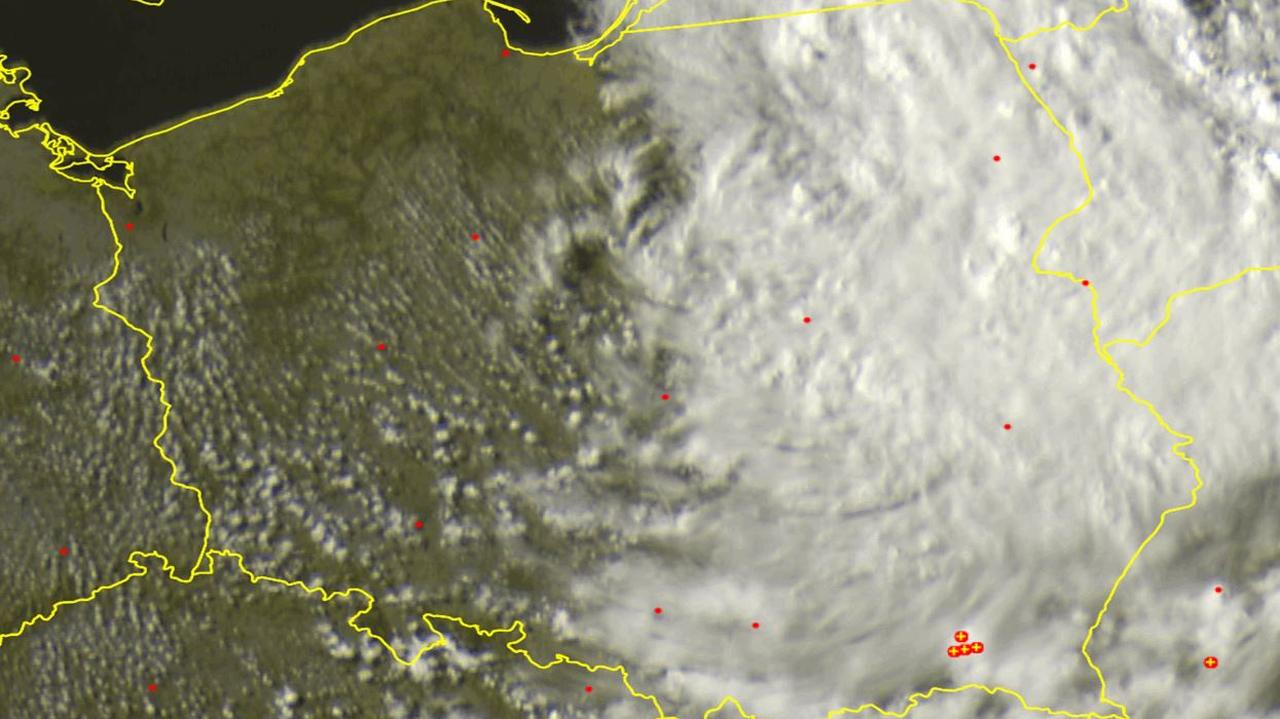 Gdzie jest burza. Burze w Polsce we wtorek 12 lipca. Sprawdź, gdzie ... Gdzie jest burza. Burze w Polsce we wtorek 12 lipca. Sprawdź, gdzie ...