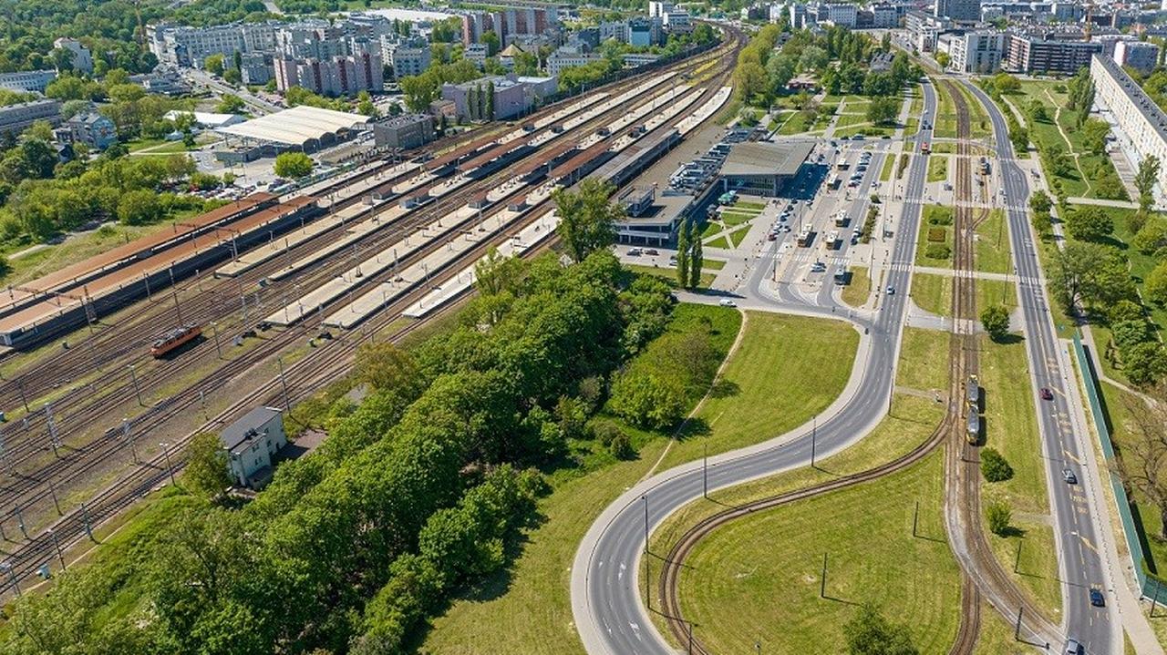 Warszawa. Tunel przy Dworcu Wschodnim - kiedy powstanie? | TVN Warszawa